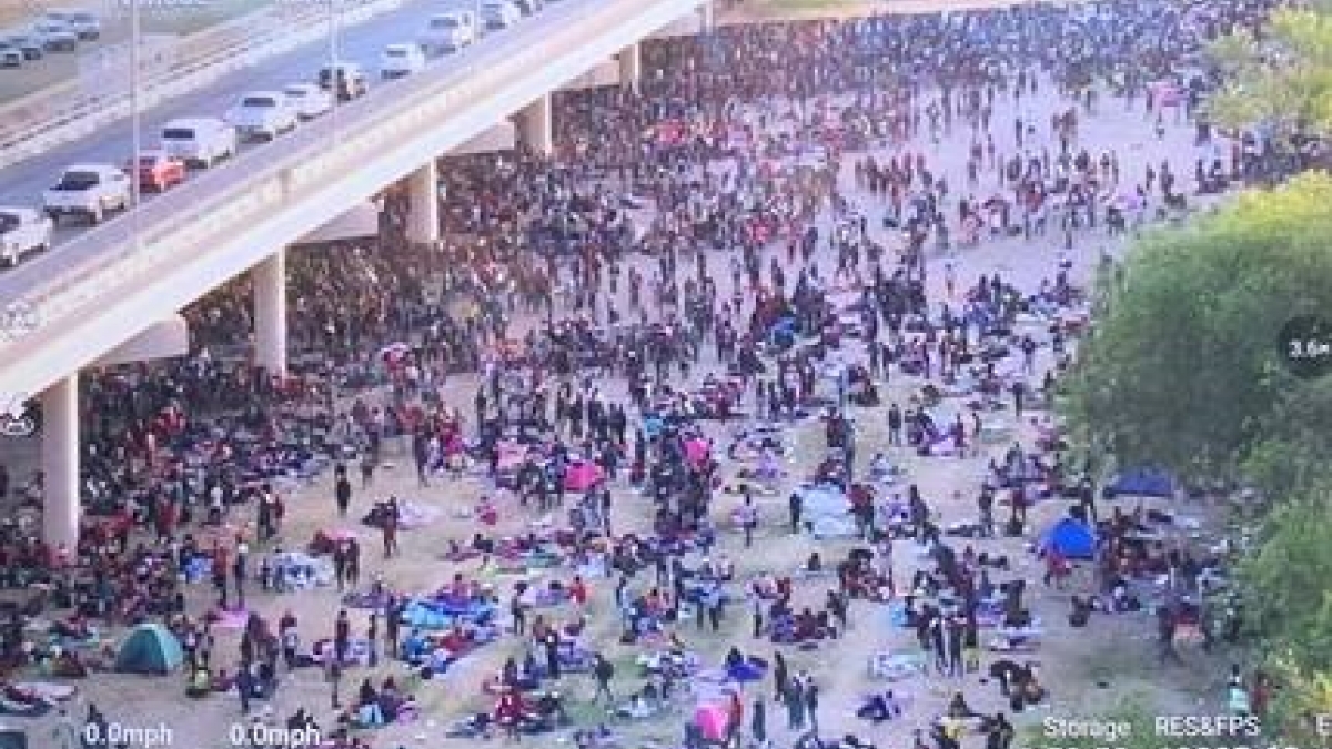 Denver rolls up Sanctuary City welcome mat to border crossers without ...